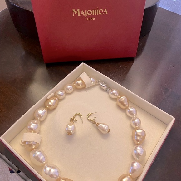 Majorica | Jewelry | Gold And Pearl Jewelry Set | Poshmark